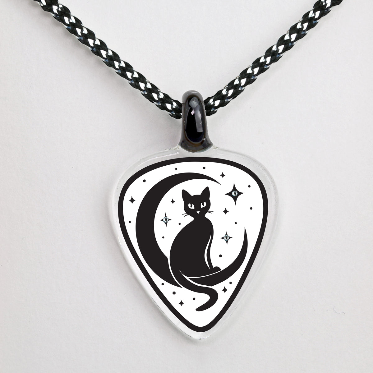 Make a statement with our handcrafted jewelry collection – Glass Baron